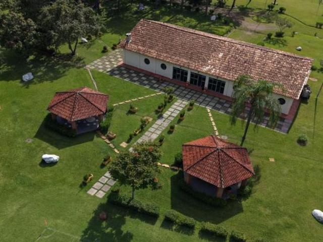 Atraente terreno comercial para venda em Mato Dentro, 86,280m²
