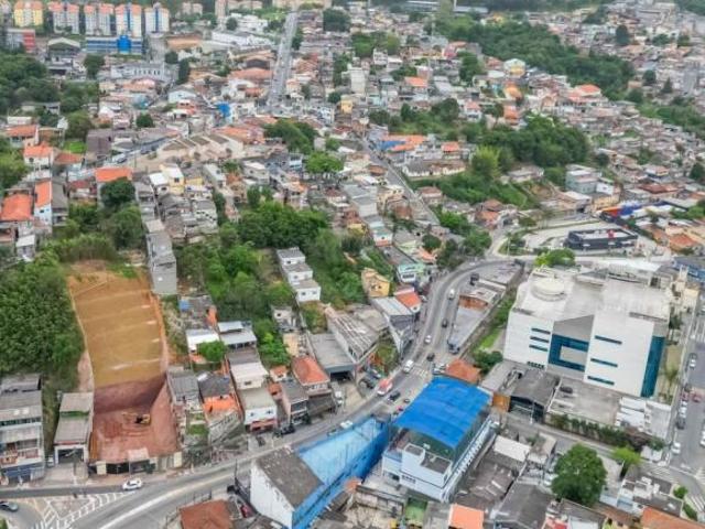 Sensacional terreno comercial para venda em Vila Fanton, 3,587m²