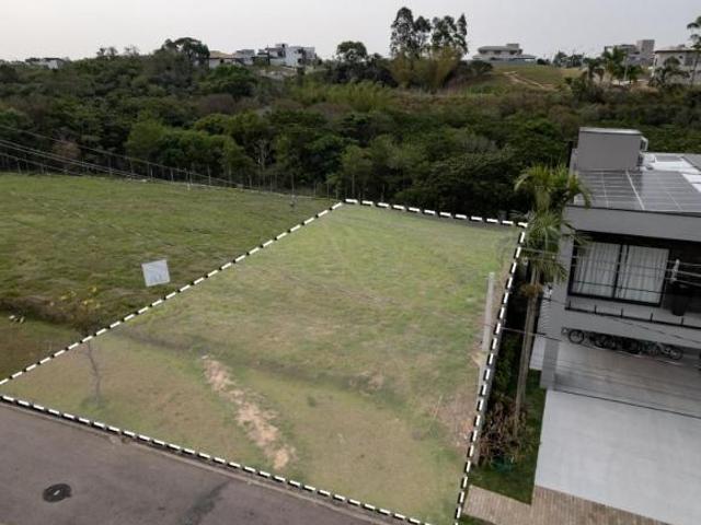 Espetacular terreno residencial para venda em Medeiros, 930m²