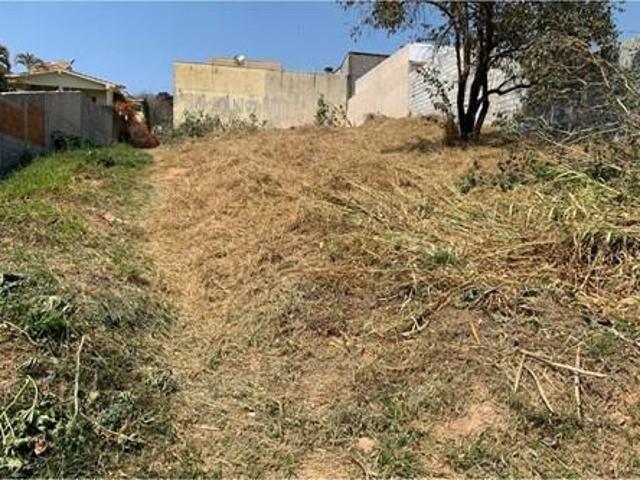 Versátil terreno residencial para venda em Nova Itatiba, 420m²
