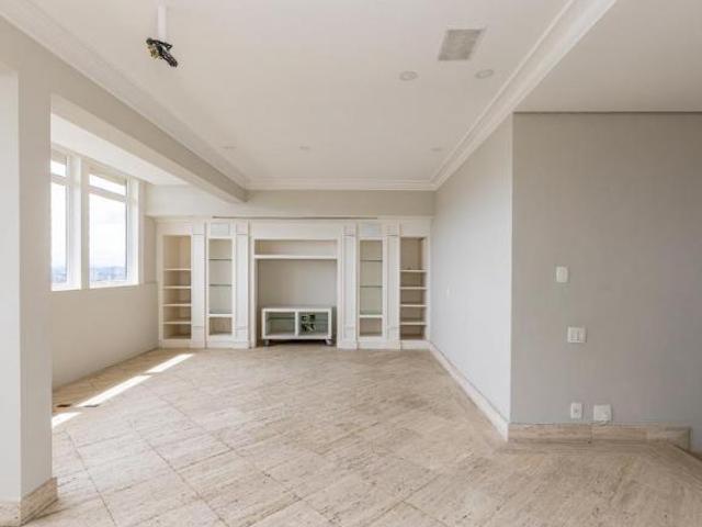 Versátil triplex para venda em Vila Suzana com 4 quartos, sendo 4 suítes, 347m² theremaxcollection