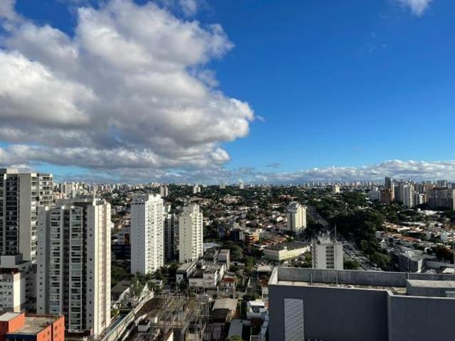 Confortável apartamento para venda em Vila Clementino com 3 quartos, sendo 3 suítes, 158m² valeria