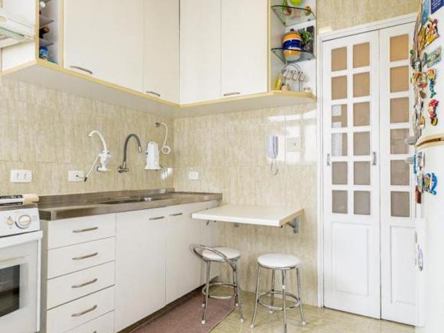 Versátil apartamento para venda em Moema com 2 quartos, 79m² remaxfront#ZG9D1