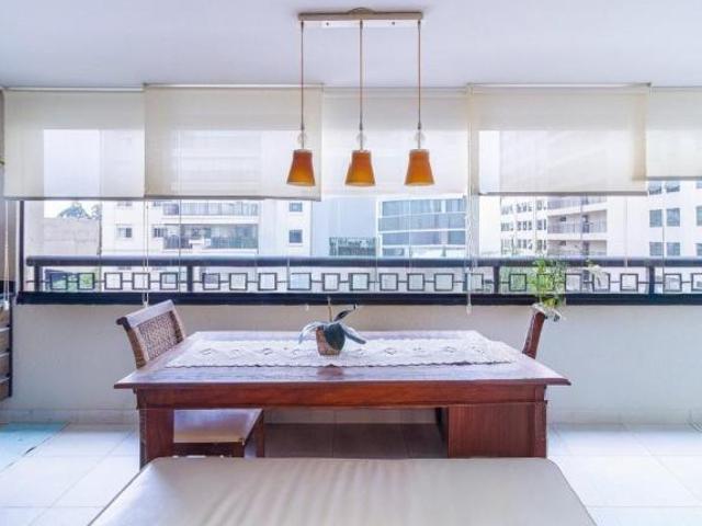 Versátil apartamento para venda em Barra Funda com 4 quartos, sendo 1 suíte, 167m²