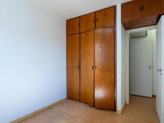 Agradável apartamento para venda em Campo Belo com 3 quartos, sendo 1 suíte, 92m²