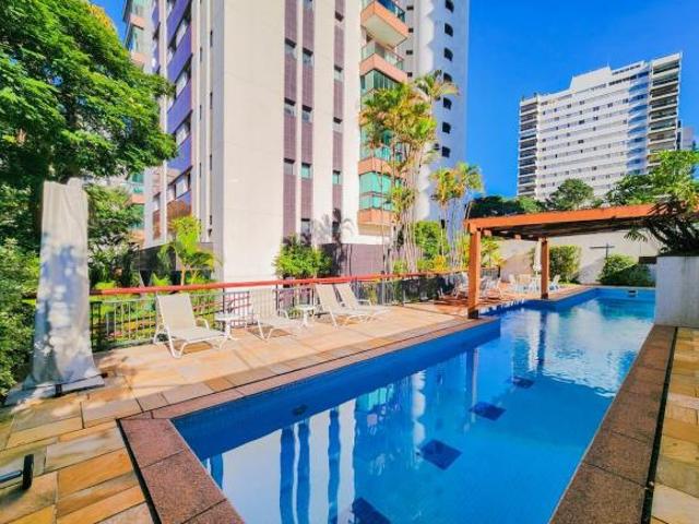 Versátil apartamento para venda em Campo Belo com 4 quartos, sendo 3 suítes, 242m² tania guidotti#