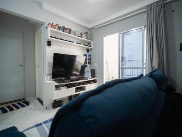 Versátil apartamento para venda em Jardim Colibri com 2 quartos, 50m²