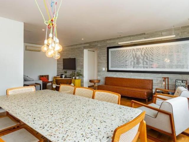 Imperdível apartamento para venda em Jardim Paulista com 3 quartos, sendo 2 suítes, 157m²
