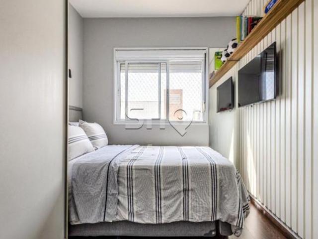 Atraente apartamento para venda em Lapa com 3 quartos, sendo 3 suítes, 133m² remaxfront#QTSSV