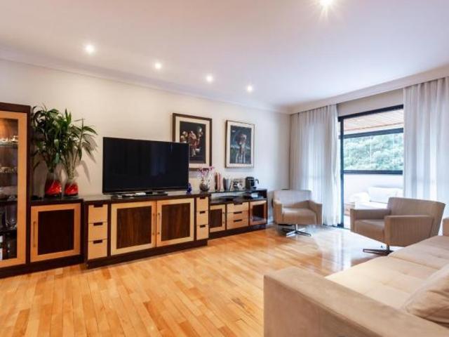 Imperdível apartamento para venda em Perdizes com 4 quartos, sendo 3 suítes, 171m²