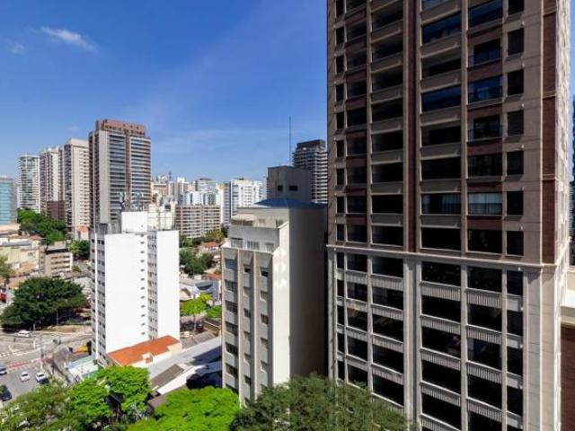Versátil apartamento para venda em Perdizes com 4 quartos, sendo 4 suítes, 142m² michelecandido#NM