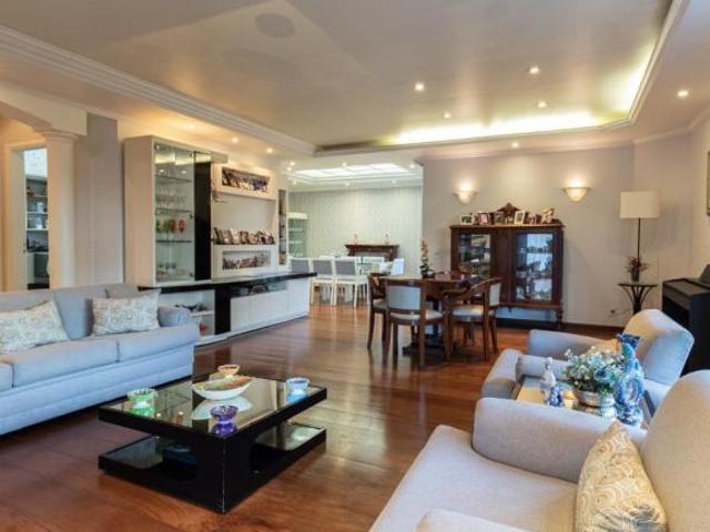 Funcional apartamento para venda em Perdizes com 3 quartos, sendo 3 suítes, 251m²