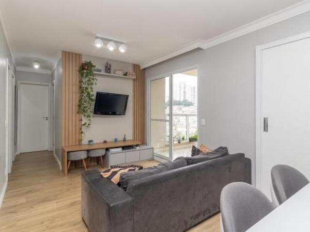 Funcional apartamento para venda em Super Quadra Morumbi com 3 quartos, sendo 1 suíte, 67m²