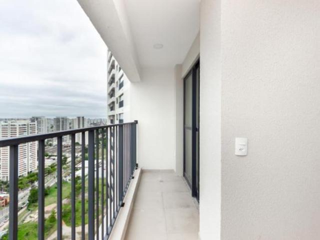 Confortável apartamento para venda em Vila Anastácio com 2 quartos, 47m²