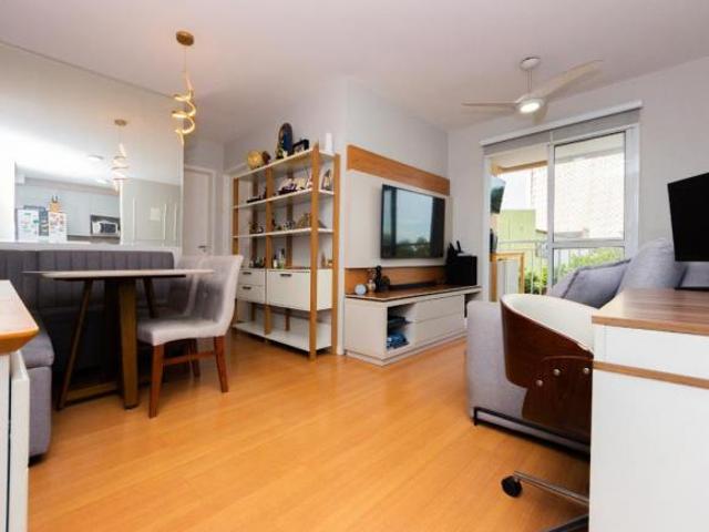 Espetacular apartamento para venda em Vila Guedes com 2 quartos, sendo 1 suíte, 57m²