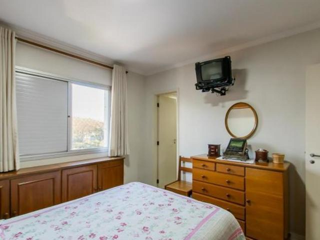 Aconchegante apartamento para venda em Vila Ida com 3 quartos, sendo 1 suíte, 140m²