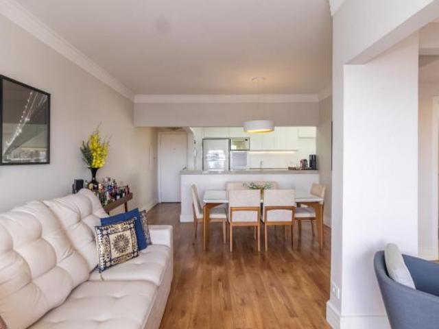 Espetacular apartamento para venda em Vila Ipojuca com 2 quartos, sendo 1 suíte, 84m²