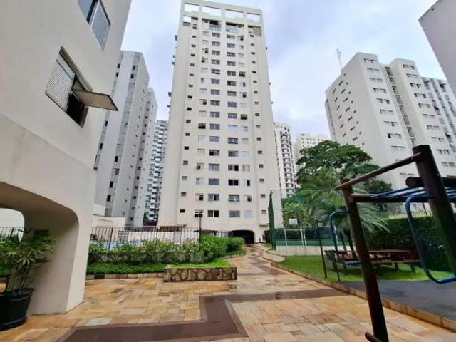 Versátil apartamento para venda em Vila Uberabinha com 3 quartos, sendo 1 suíte, 105m²