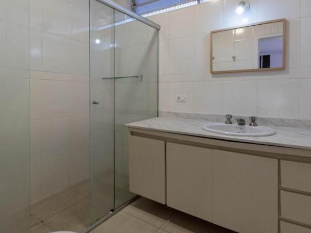 Agradável casa para venda em Alto da Lapa com 4 quartos, sendo 1 suíte, 276m² danielebolzonello#FK