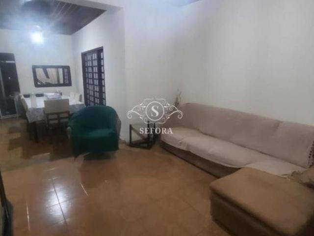 Versátil casa para venda em Ipiranga com 2 quartos, sendo 1 suíte, 123m²