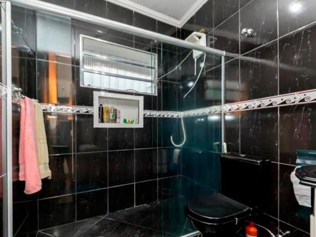 Confortável casa para venda em Jardim Monte Alegre com 3 quartos, sendo 1 suíte, 146m² camilapadul