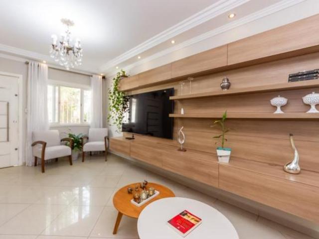 Sensacional casa para venda em Jardim Dom Bosco com 3 quartos, sendo 3 suítes, 133m²