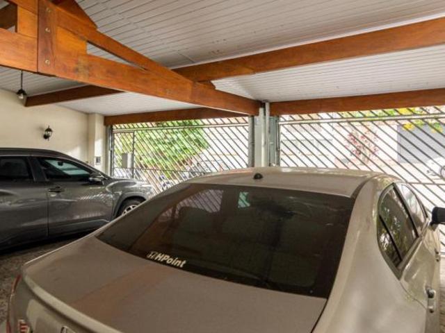 Aconchegante casa para venda em Jardim Leonor com 5 quartos, sendo 5 suítes, 312m²