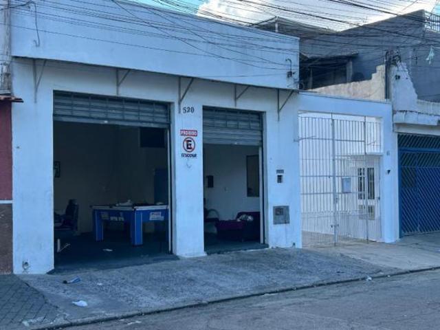 Versátil casa para venda em Jardim Tietê com 4 quartos, 170m²
