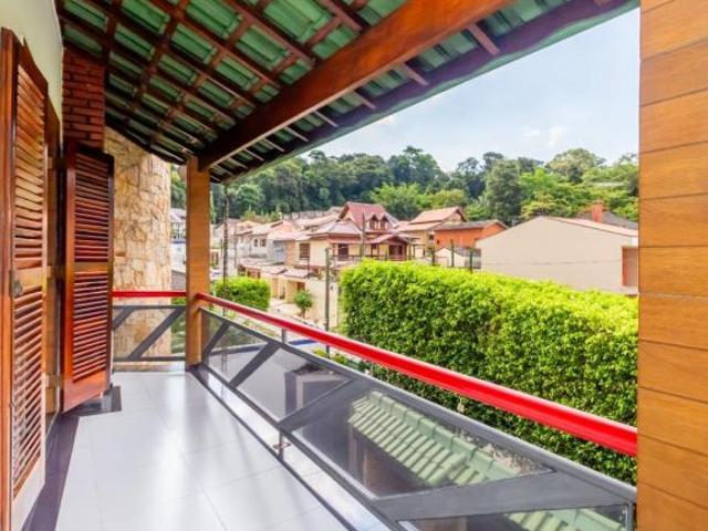 Excelente casa para venda em Lauzane Paulista com 5 quartos, sendo 5 suítes, 358m²