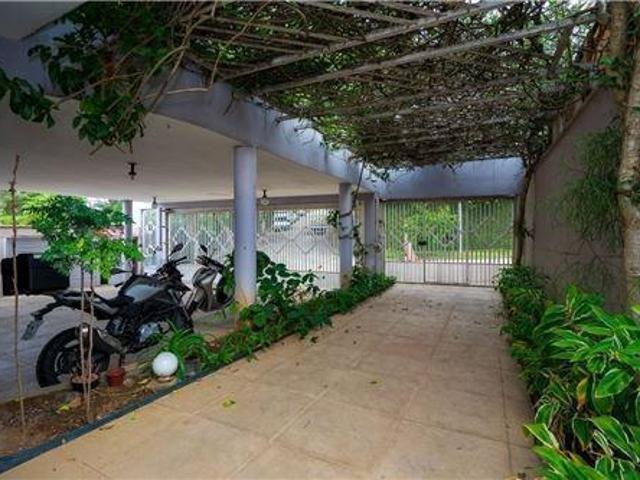Elegante casa para venda em Morumbi com 4 quartos, sendo 4 suítes, 532m²