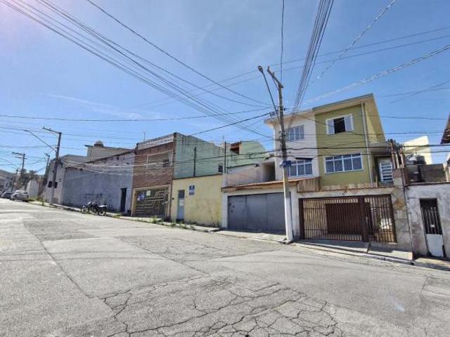 Elegante casa para venda em Vila Mazzei com 3 quartos, sendo 1 suíte, 165m²
