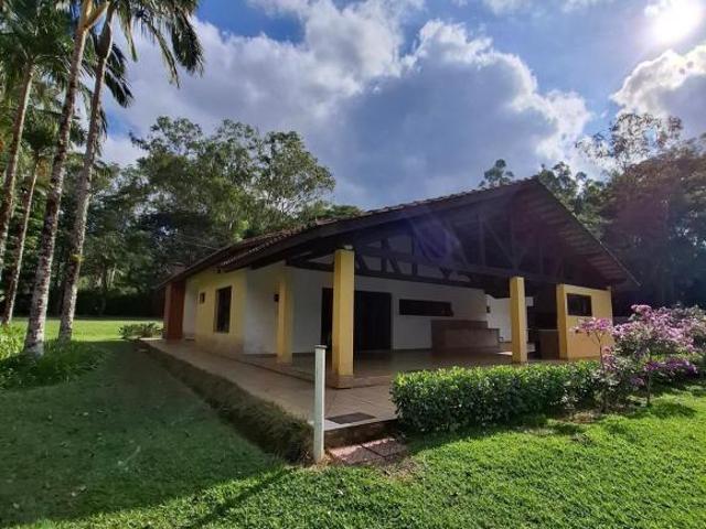 Versátil casa rural para venda em Jaguari, 700m²