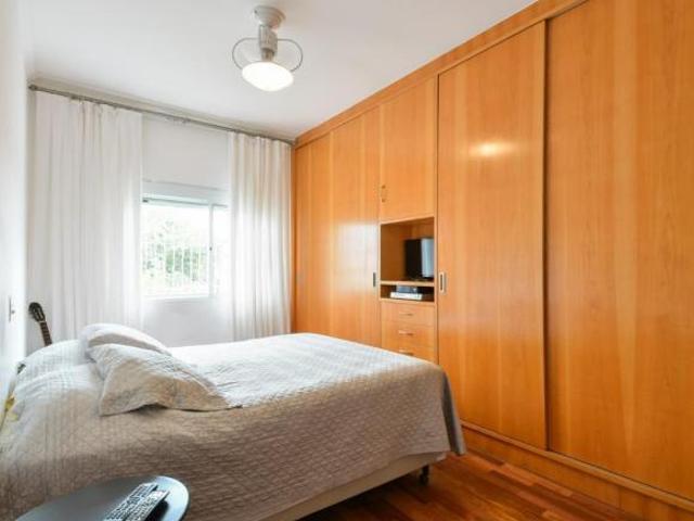 Funcional casa para venda em Ipiranga com 3 quartos, sendo 1 suíte, 200m² remaxares#S37VZ