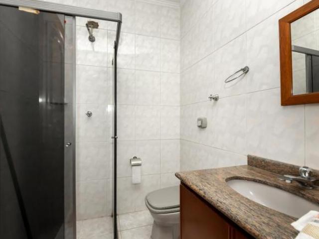 Elegante casa para venda em Jardim São Paulo Zona Norte com 4 quartos, sendo 3 suítes, 410m² marr