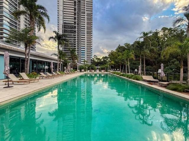 Aconchegante duplex para venda em Jardim Fonte do Morumbi com 4 quartos, sendo 4 suítes, 325m²