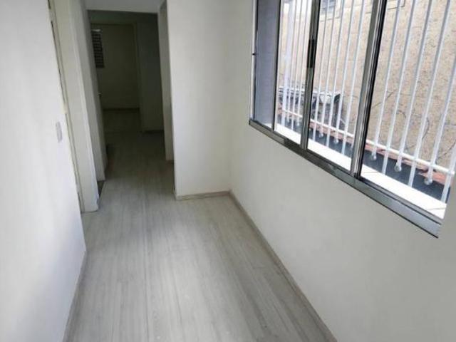 Versátil sobrado para venda e locação em Jardim Cachoeira com 3 quartos, sendo 1 suíte, 120m²
