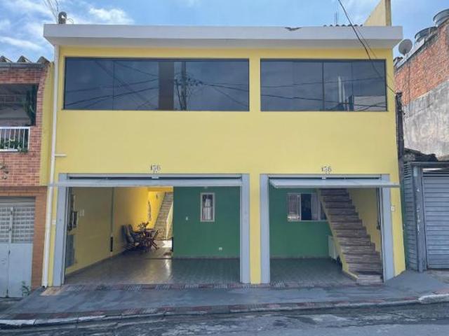 Sensacional sobrado para venda em Jardim Vaz de Lima com 4 quartos, sendo 2 suítes, 230m²