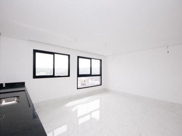 Versátil sobrado para venda em Portais Polvilho com 3 quartos, sendo 3 suítes, 189m² tiagobernin