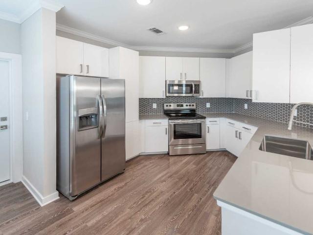 Verso 1 Bedroom Apartment for Rent at 6100 Echelon Way, Davenport, FL 33896