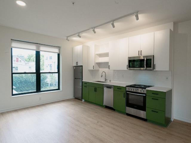 Verso 2 Bedroom Apartment for Rent at 110 6th Ave Ne, Minneapolis, MN 55413 St. Anthony West