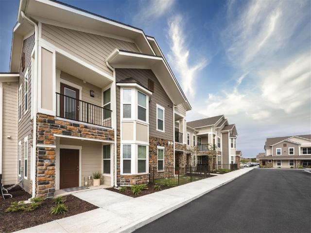 Verso 2 Bedroom Apartment for Rent at 6100 Echelon Way, Davenport, FL 33896