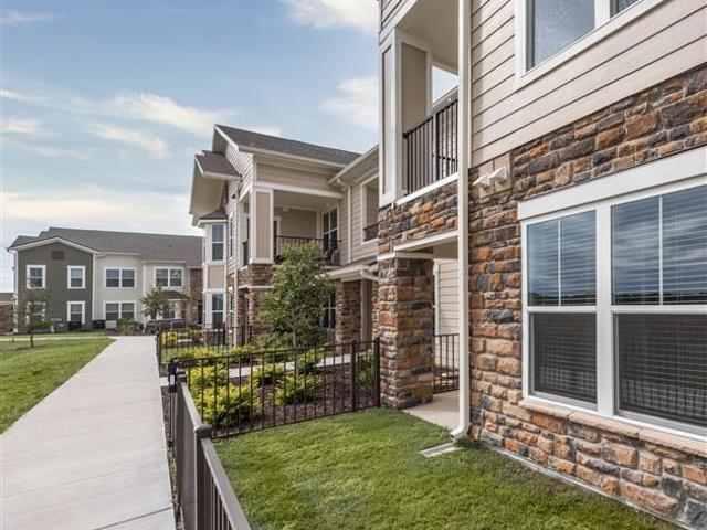 Verso 3 Bedroom Apartment for Rent at 6100 Echelon Way, Davenport, FL 33896