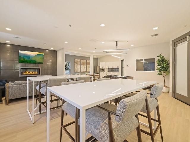 Vesta 3 Bedroom Apartment for Rent at 18666 Redmond Way, Redmond, WA 98052 Southeast Redmond