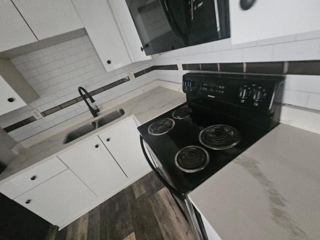 Vesta Avenue Apartments