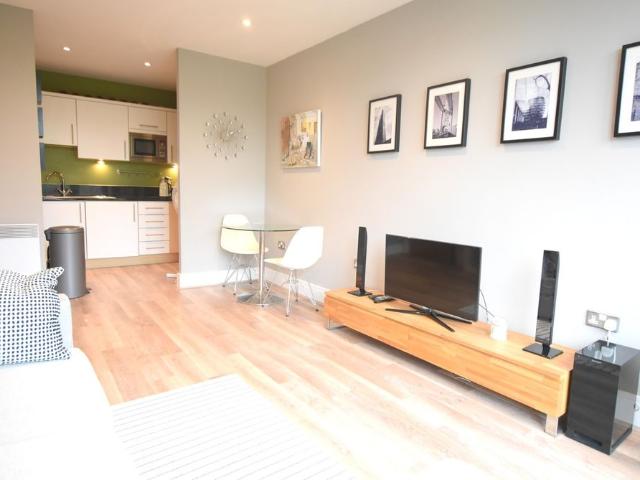 Vesta Court, City Walk, London, SE1