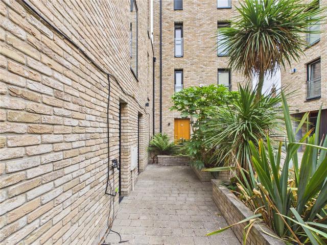 Vesta Street, New Islington, Manchester M4, 1 bed flat to rent, £1,150 pcm | PrimeLocation