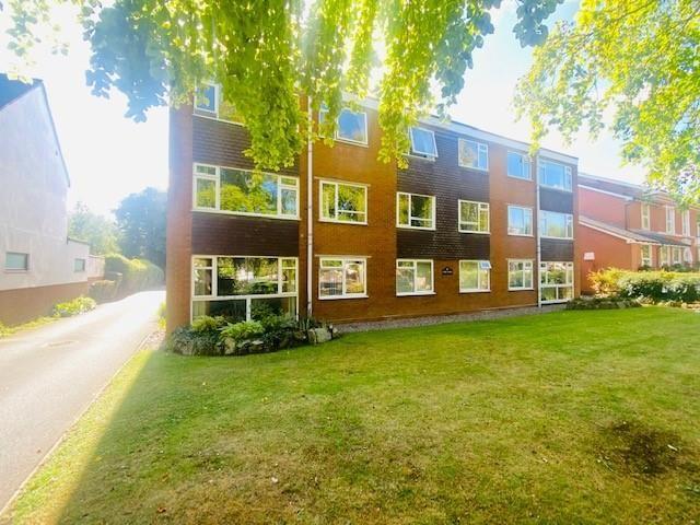 Vesey Road, Sutton Coldfield B73, 2 bed flat to rent, £1,200 pcm | PrimeLocation
