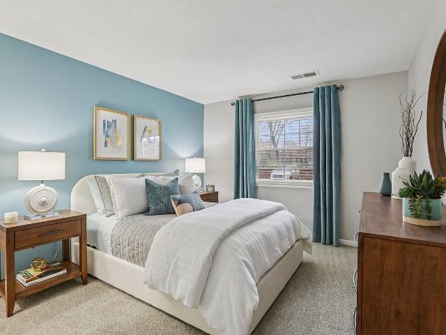 Vetra 5480 2 Bedroom Apartment for Rent at 5480 Michigan Rd, Indianapolis, IN 46228 Crooked Creek