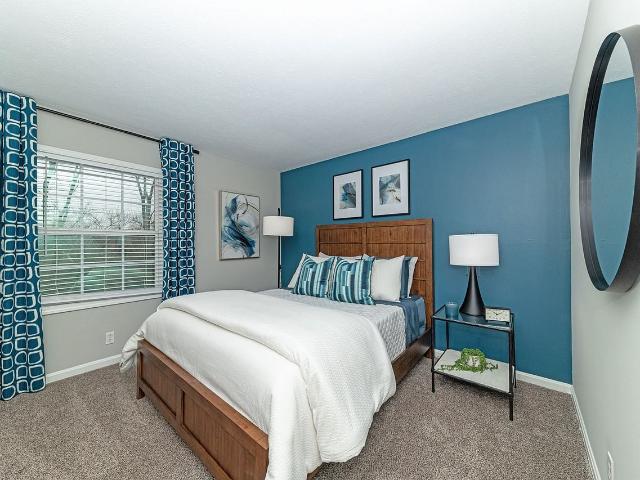 Vetra at St. Matthews 3 Bedroom Apartment for Rent at 902 Markham Ln, Louisville, KY 40207