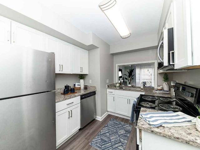 Vetra at St. Matthews 3 Bedroom Apartment for Rent at 902 Markham Ln, Louisville, KY 40207